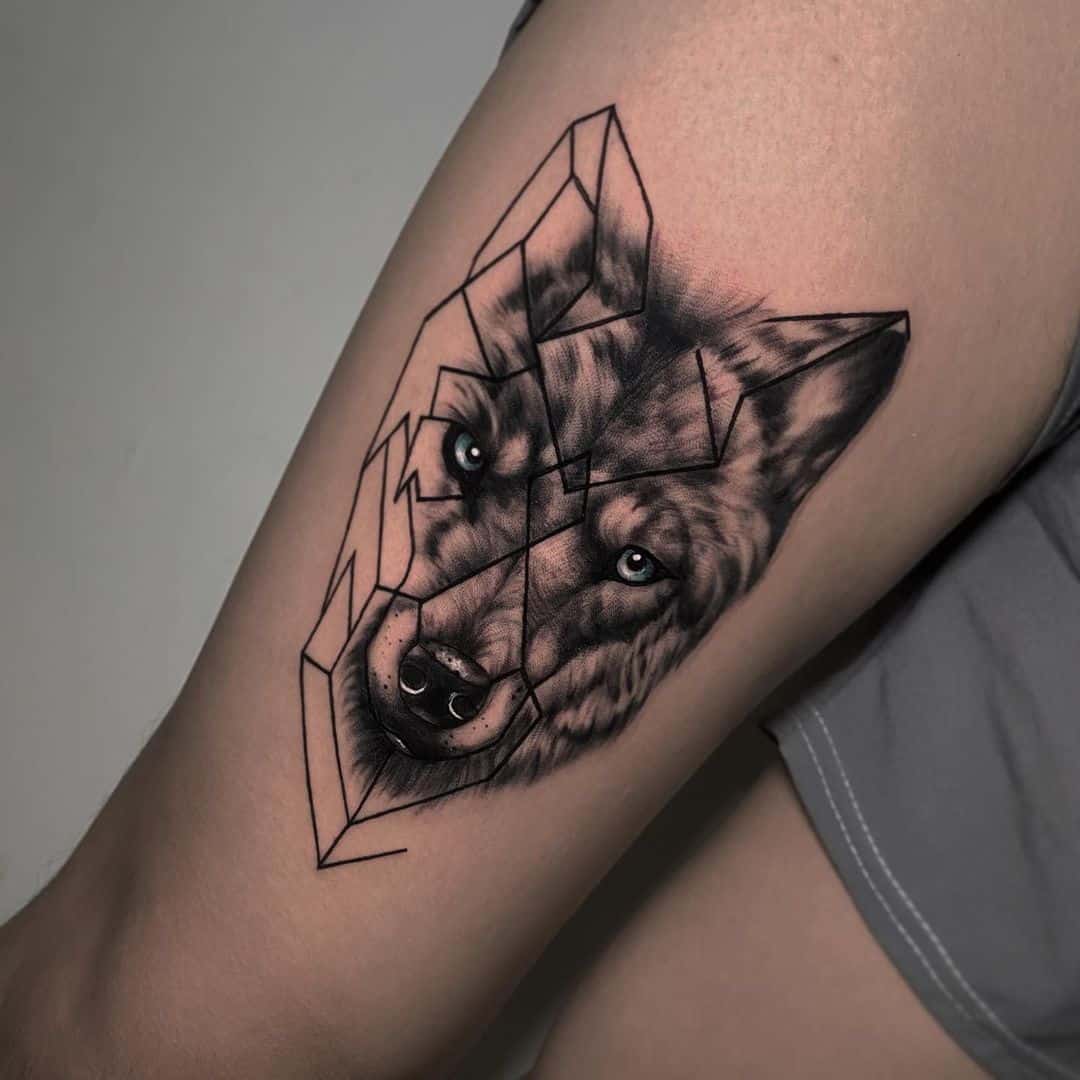 2024's Most Beautiful Wolf Tattoos For Women: Are They Too Lifelike ...